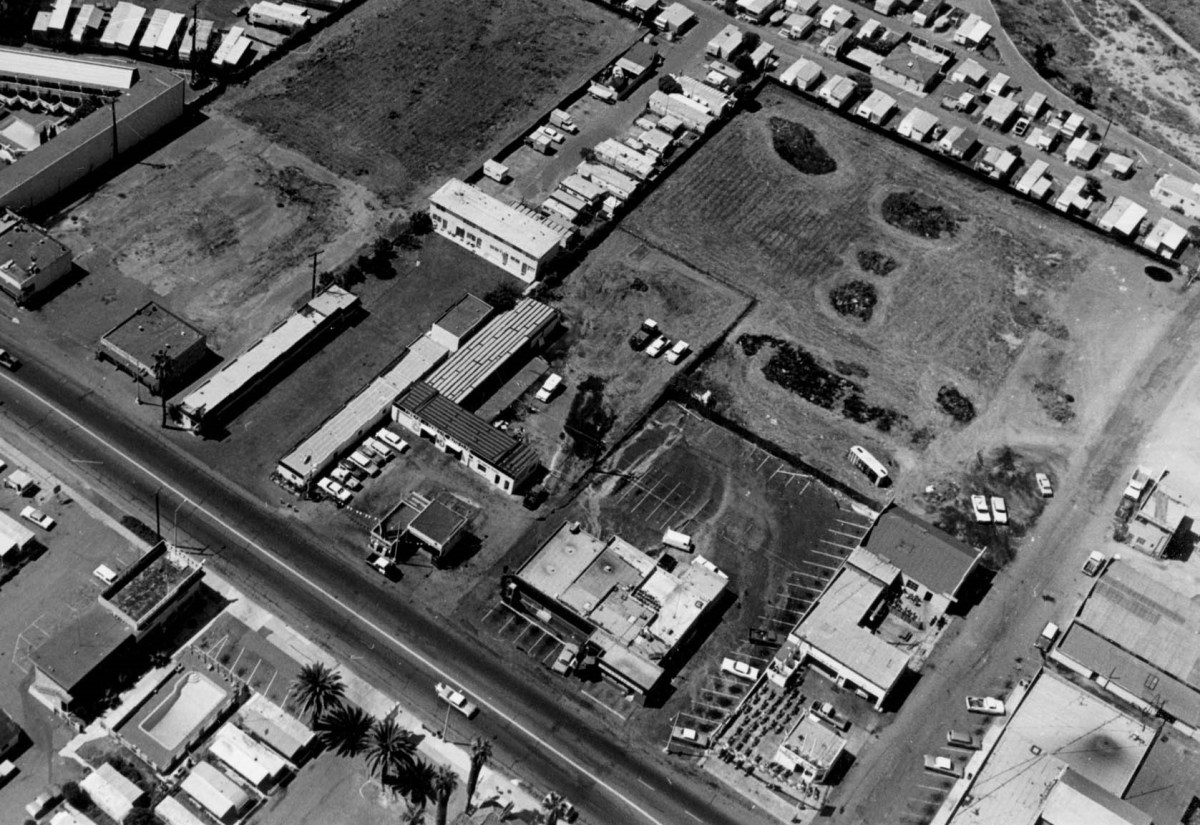 History of the 101 Club aka The Main Attraction – Histories and Mysteries